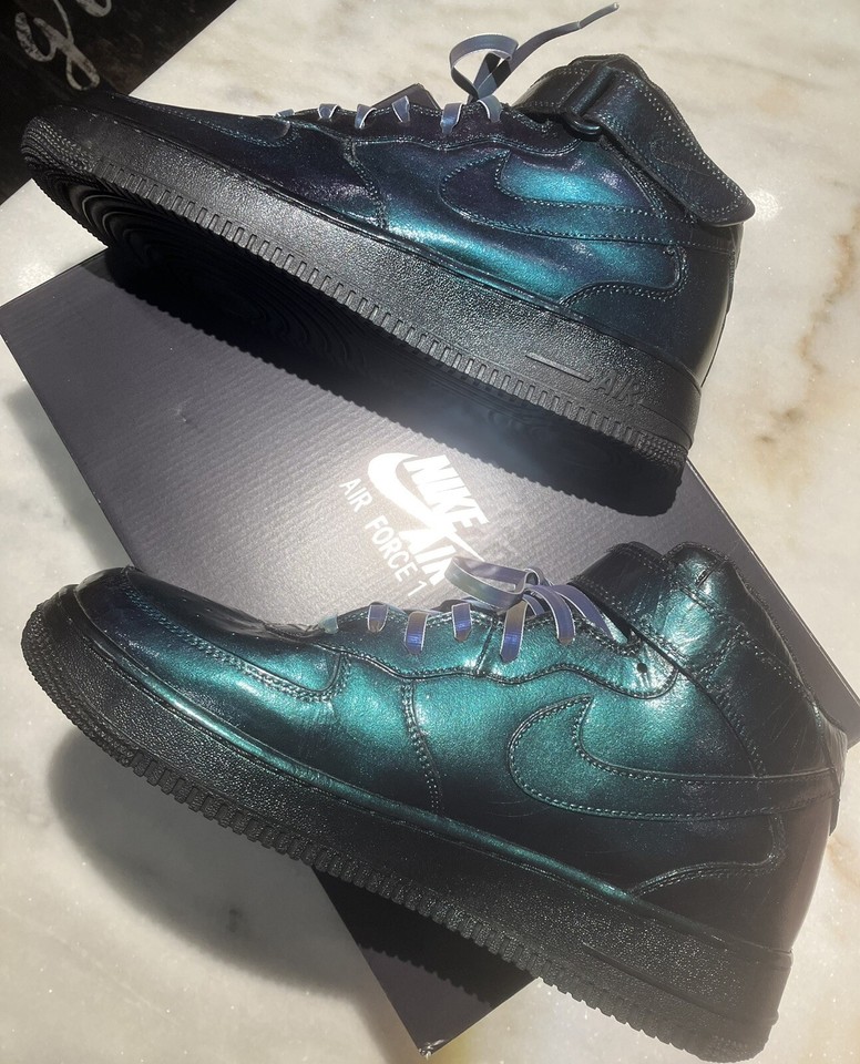 Nike Air Force 1 Mid Sneakers Reflective Color Changing Chameleon Green ...