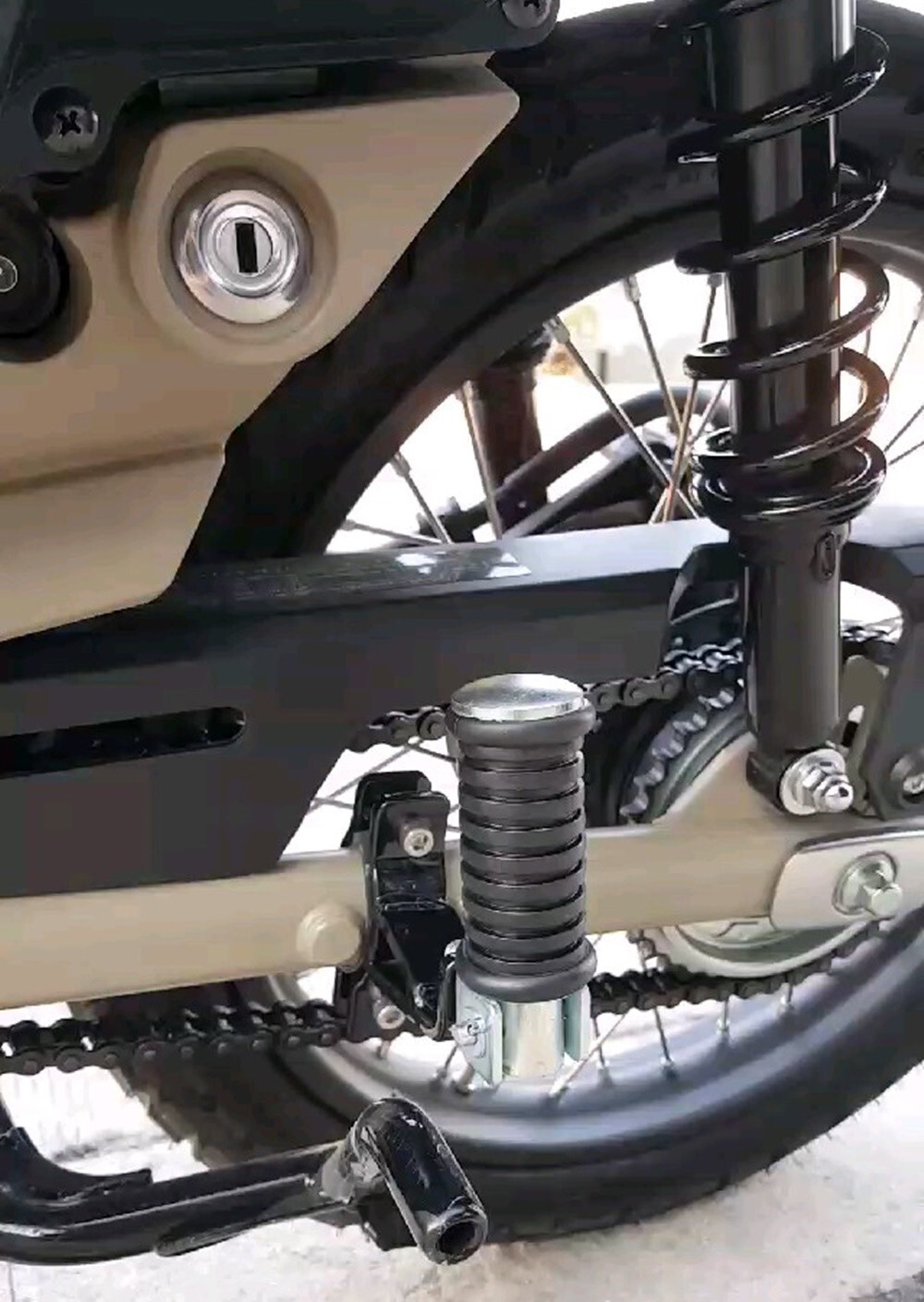 R1 Rear Foot Pegs Honda Ct125 C125 Monkey125 Passenger Trail Footrest ...