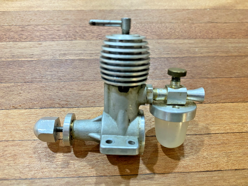 Vintage Doonside Mills 0.75 Diesel Engine damaged for parts or ...