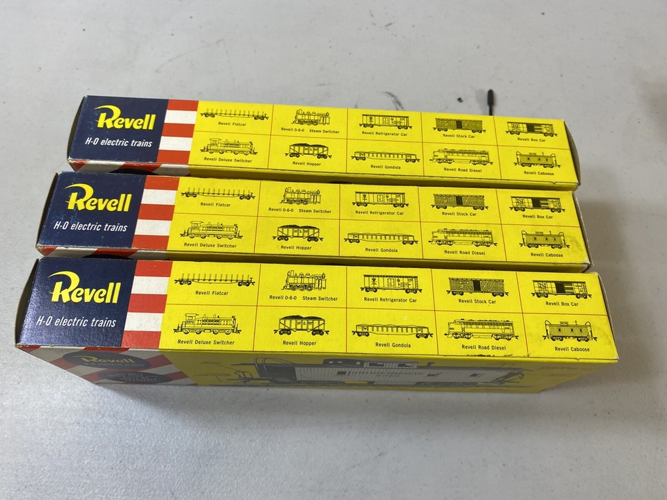 102 Revell HO locomotive model trains lot Atlantic Coast Indiana, Ohio ...