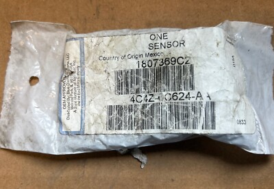 New OEM International OEM Oil Pressure Sensor 1807369C2. Free Shipping ...