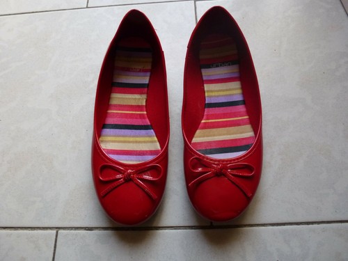 CHAUSSURES PLATES BALLERINES ROUGE - Pointure 37 - Comme neuve | eBay