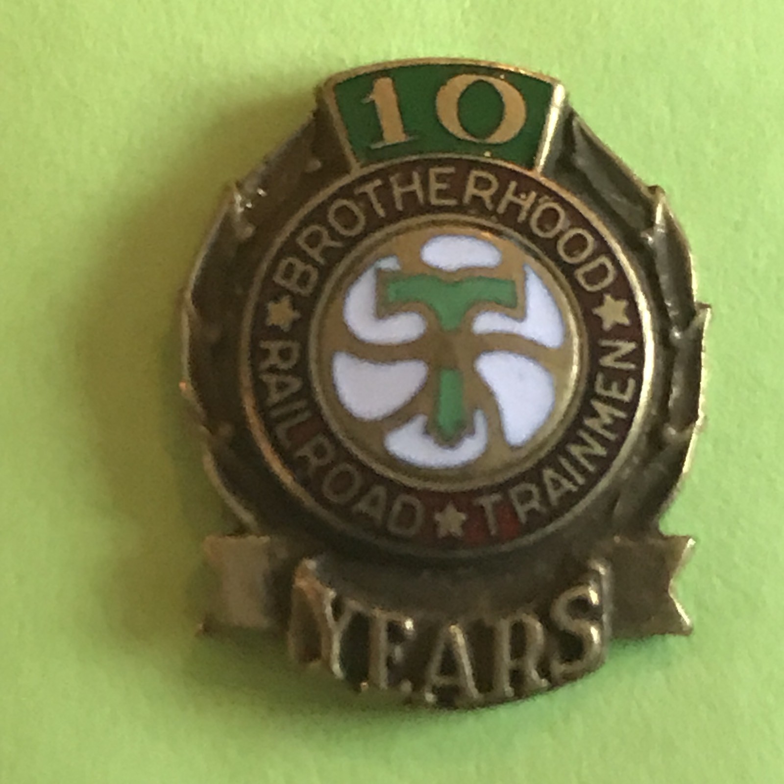 Union Pin - Brotherhood Railroad Trainmen 10 Years - Josten’s - Screw ...
