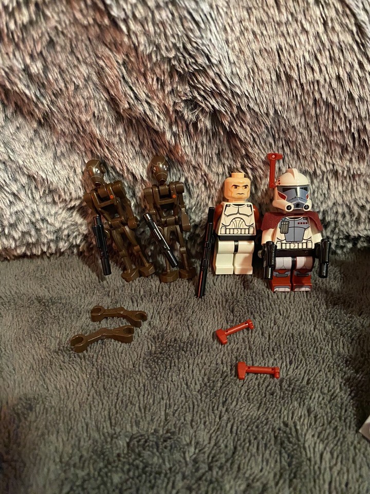 Lego Star Wars 9488 Elite Clone Trooper And Commando Droid Battle Pack ...