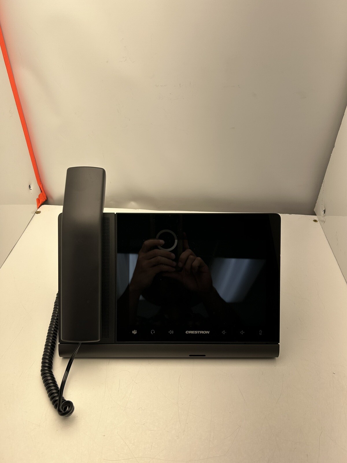 Crestron UC-P8-T-C-HS Flex 8in. Video Desk VoIP Phone w/Handset PN ...