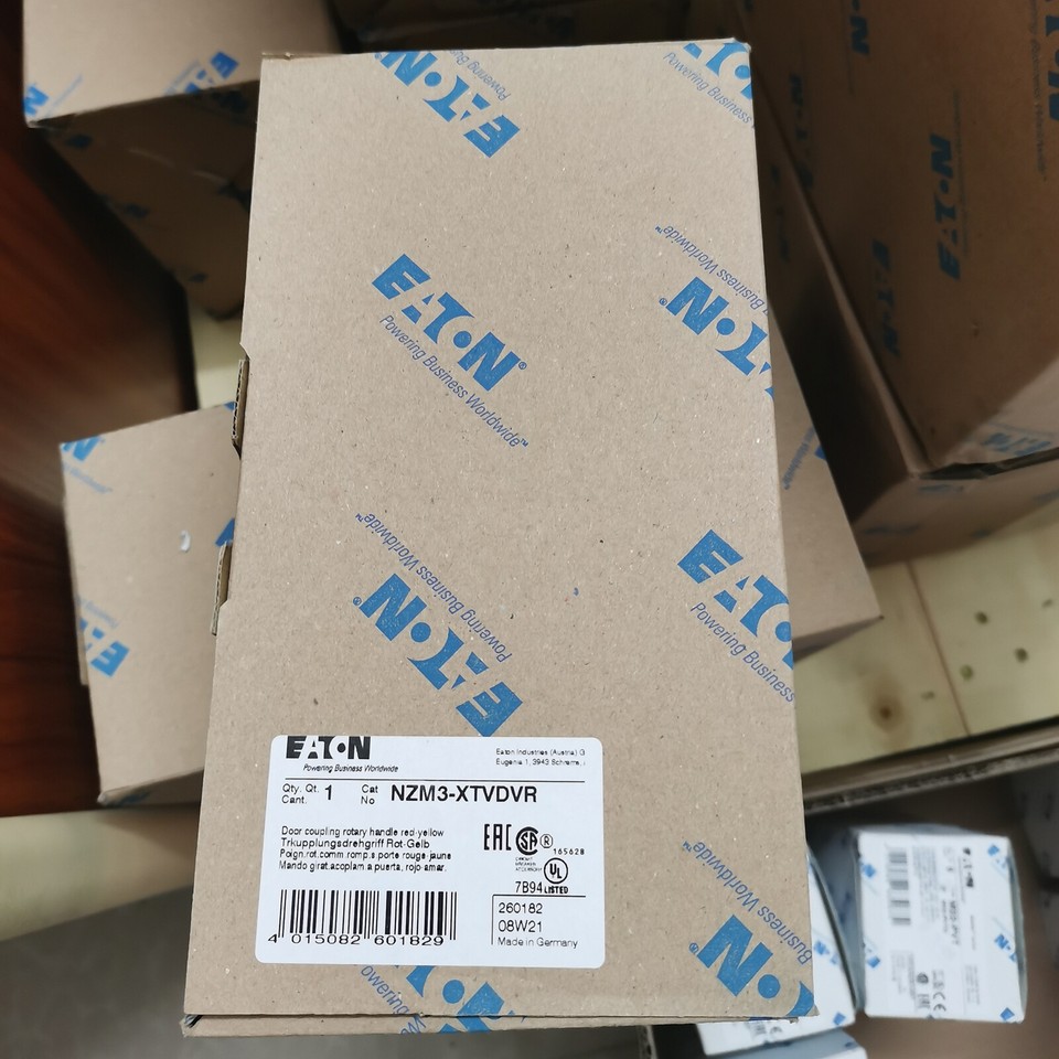 1PC New Eaton Moeller NZM3-XTVDVR Molded Case Circuit Breake NZM3XTVDVR ...