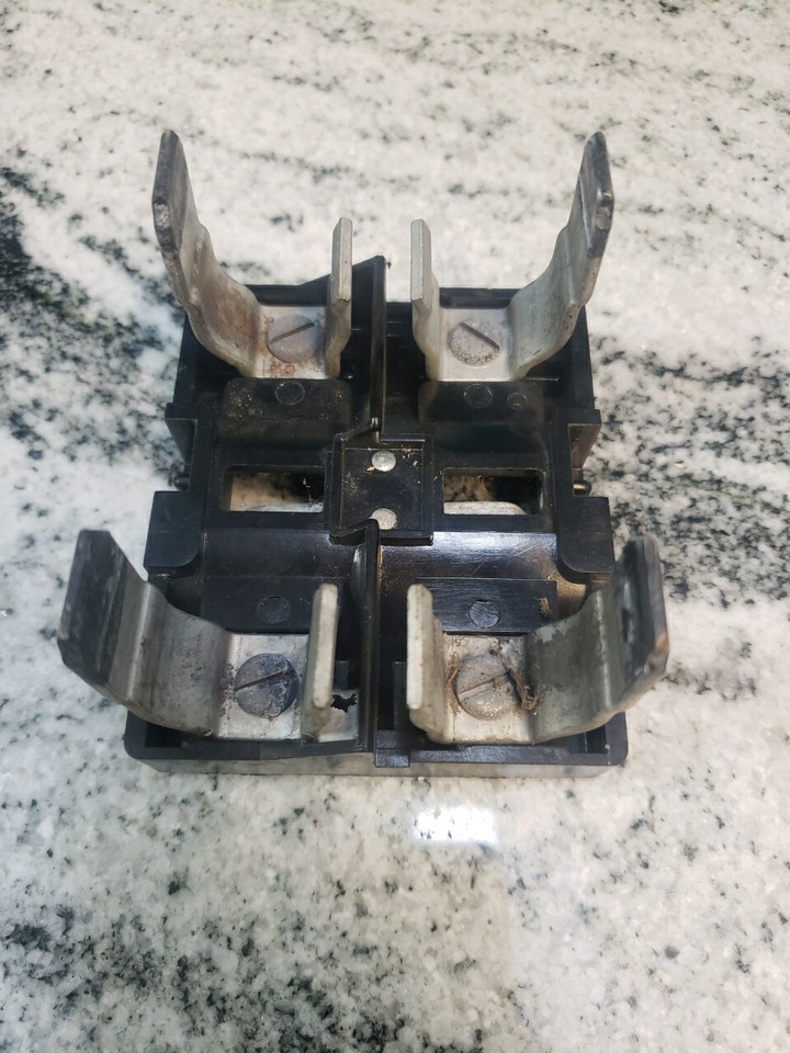 General Switch Corp 60 Amp Fuse Pull Out Holder,,(L94) | eBay