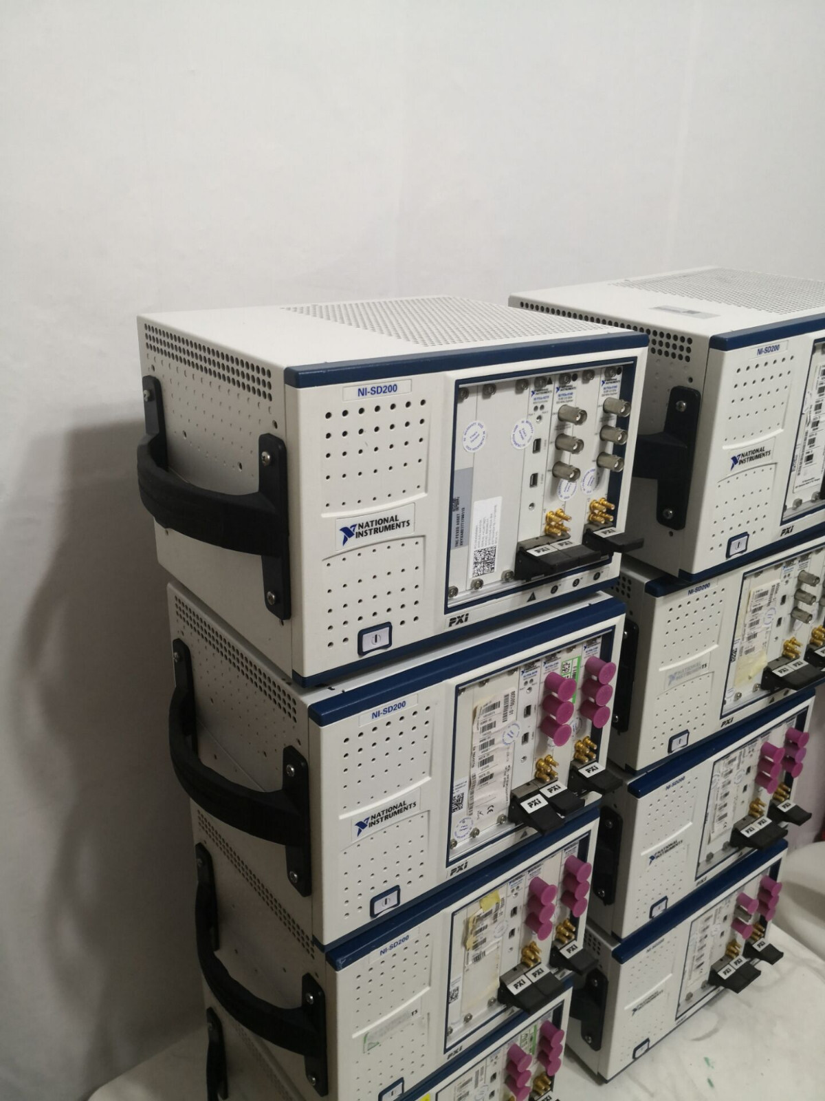 National Instruments NI-SD200+2*PXIE-5160+PXIE-8379 NI PXIe-1071 | eBay