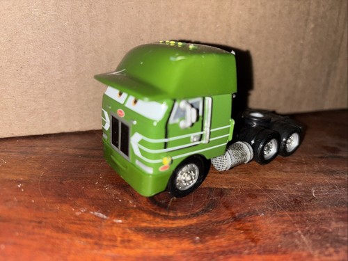 Disney Pixar Cars - GIL CAB HAULER SEMI - DELUXE Peterbuilt- 1:55 Scale ...