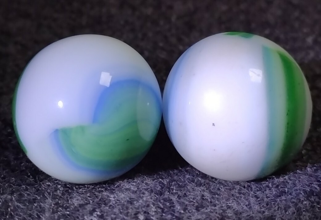 .63"- LOT X2 VINTAGE MARBLE KING MARBLES-GREEN AVENTURINE NM OLD TOYS ...