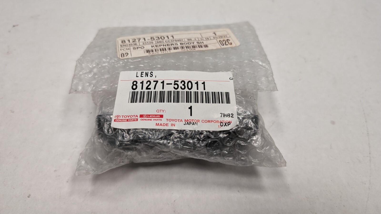 Genuine Toyota 8127153011 License Plate Lamp Lens 2004-2022 Toyota | eBay