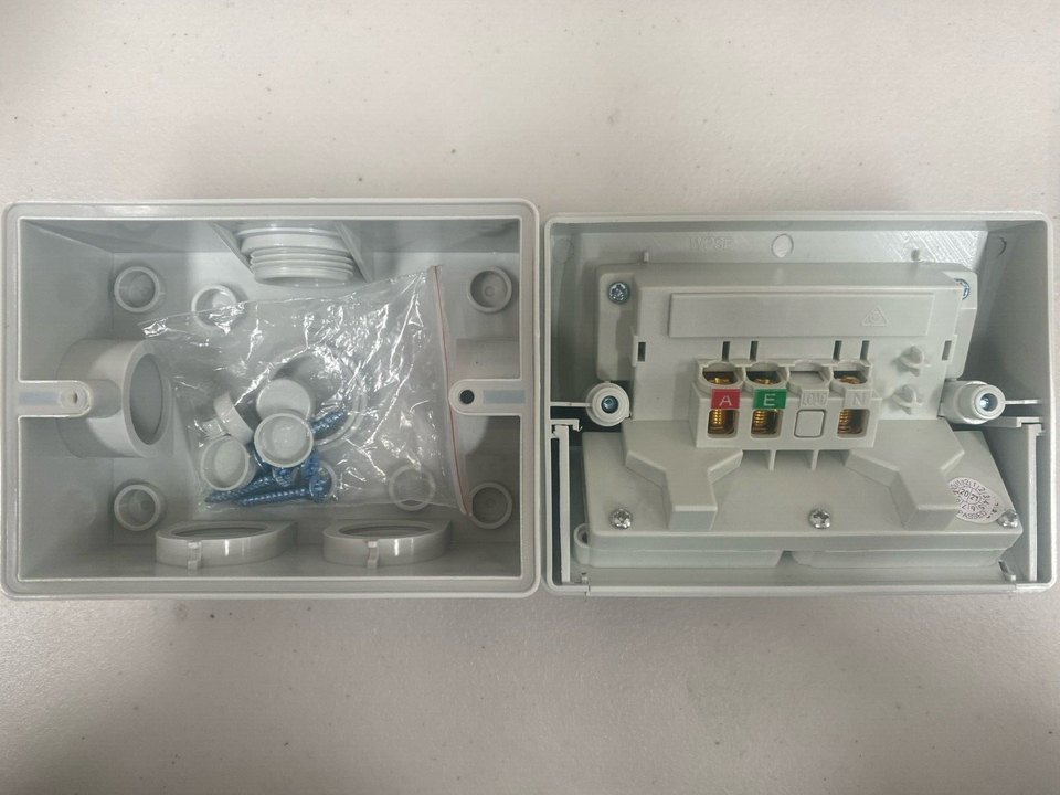 10A Weather Proof Double Power Point GPO 10 Amp Socket Waterproof ...