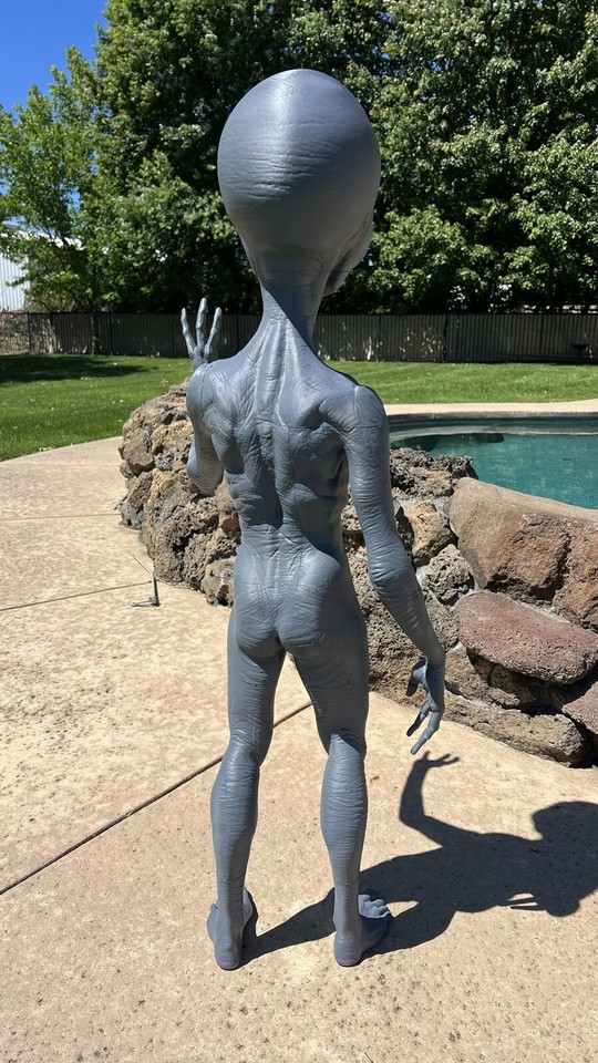 Grey Alien Wave Hello Life Size DIY Statue 4' tall | eBay