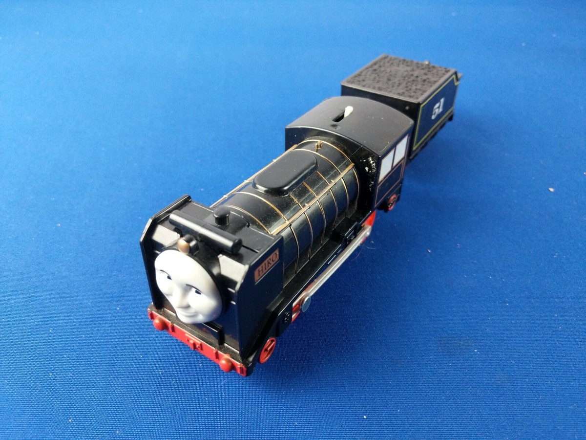 Tomy Trackmaster Thomas Friends Hiro With 2 Trucks