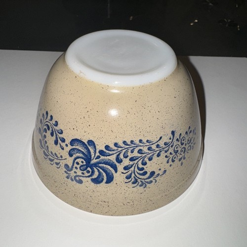 Vtg Pyrex Homestead Speckled Beige Blue Mixing Bowl 401 1 1/2 Pt 750 ml ...