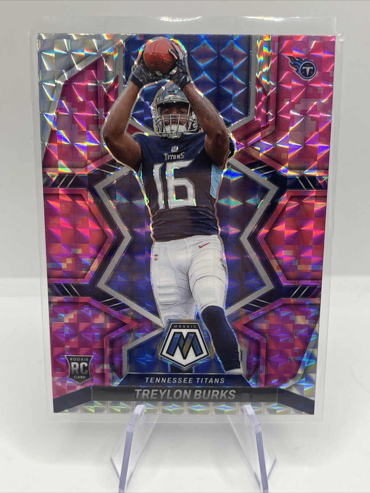 2022 Panini Mosaic Treylon Burks Pink Cracked Ice Rookie Card No 315 | eBay