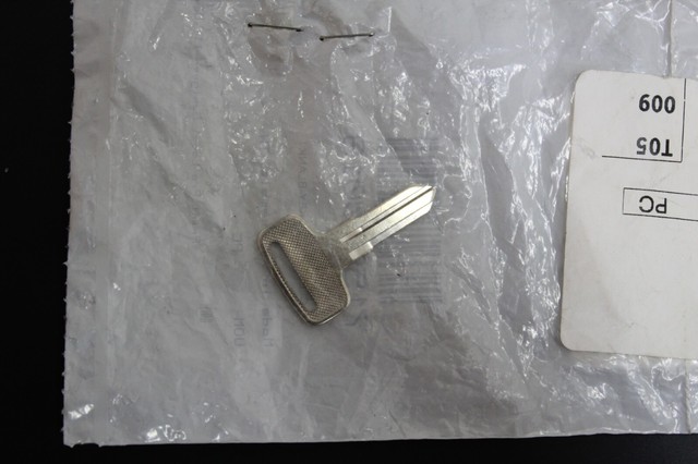 BRP Ski-doo Can-am OEM Cle Vierge Key-blank 715900019 for sale online ...