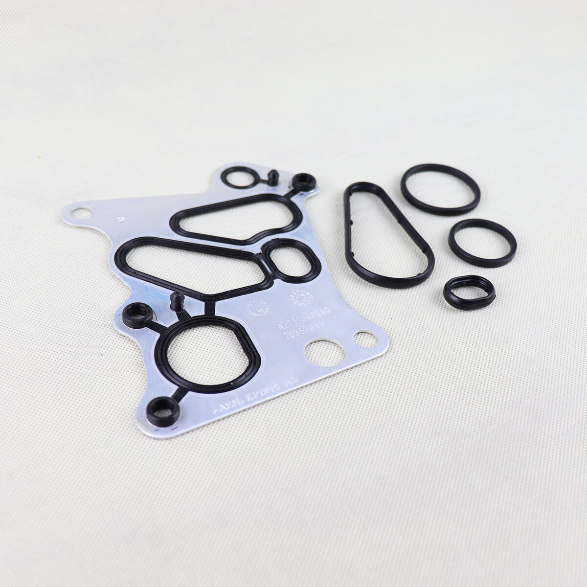 For Mercedes M271 W204 C180 C200 E200 SLK200 2711840280 Oil Cooler ...