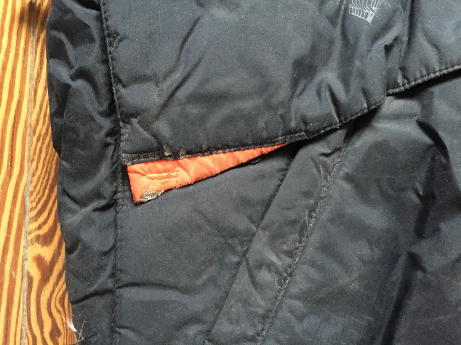 Vintage Volcom Hooded Down Snowboard Jacket Black late 1990s early ...
