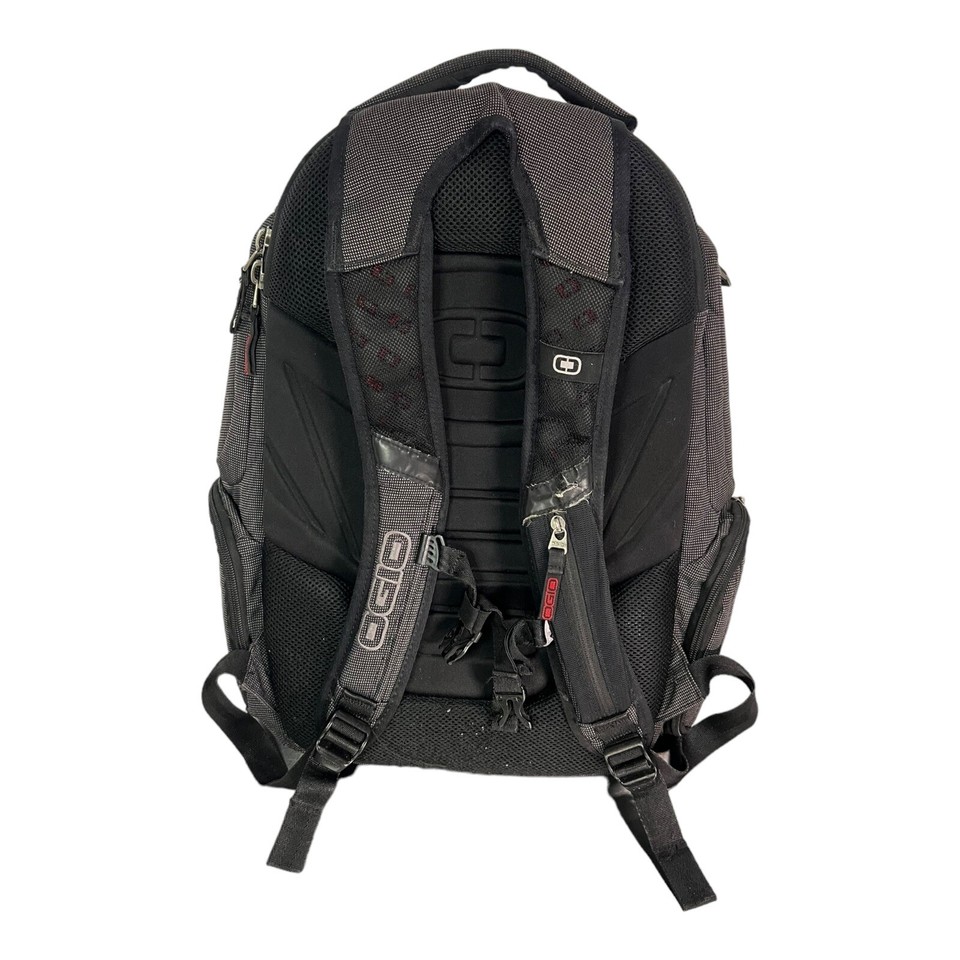 OGIO Renegade RSS 17 Gray Backpack Fits 17" Laptop Computer School Work ...