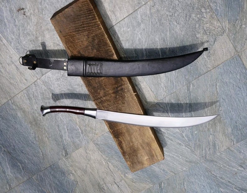Custom Handmade Carbon Steel Blade Tactical Viking Sword| Hunting Sword ...