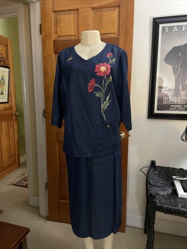 Effortless Style by DAVID DART Sport NWOT Embroidered/paint Denim Skirt ...