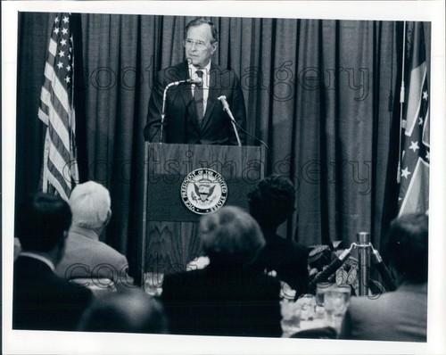 1985 Vice President George H. W. Bush Press Photo | eBay
