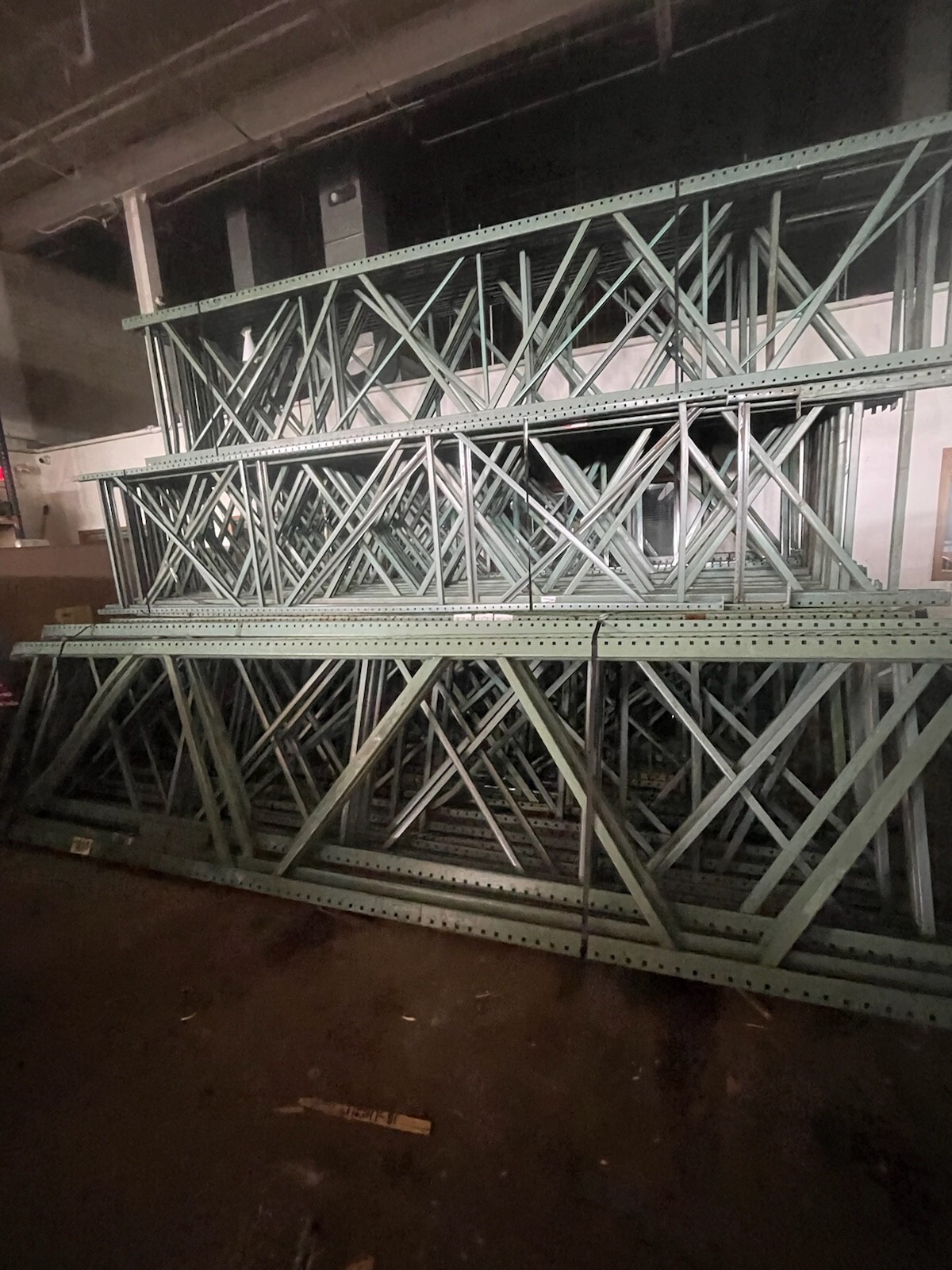 Teardrop Pallet Racking Upright Leg 17' x 42" 23,900 LB 204" x 42" 3"x3 ...