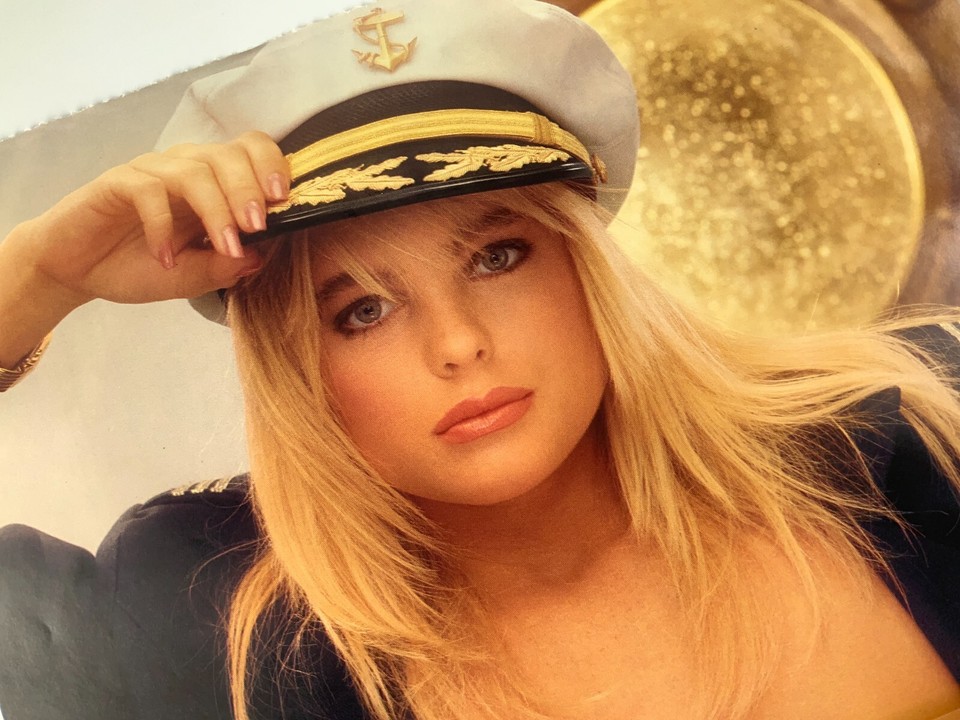 Playboy Centerfold Page Miss July 1989 Erika Eleniak GG795 | eBay