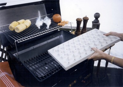 FLAMETTE - 1 Piece Ceramic BBQ Grill Insert Eliminates Grease Fires ...