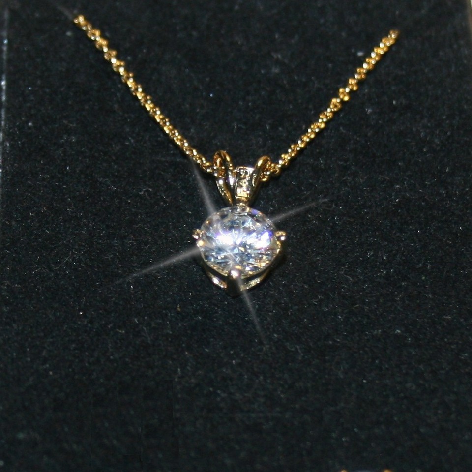 Round Austrian Zircon Solitaire Pendant Necklace Stud Earrings Matching ...