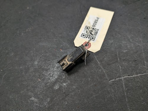 Air Temperature Sensor DELPHI PBT-GF30 2019 Chevrolet Equinox 2018 2020 ...