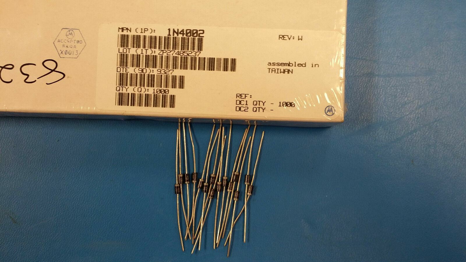 (100 PCS) 1N4002 MOTOROLA Diode 100V 1A 2-Pin DO-41 | eBay