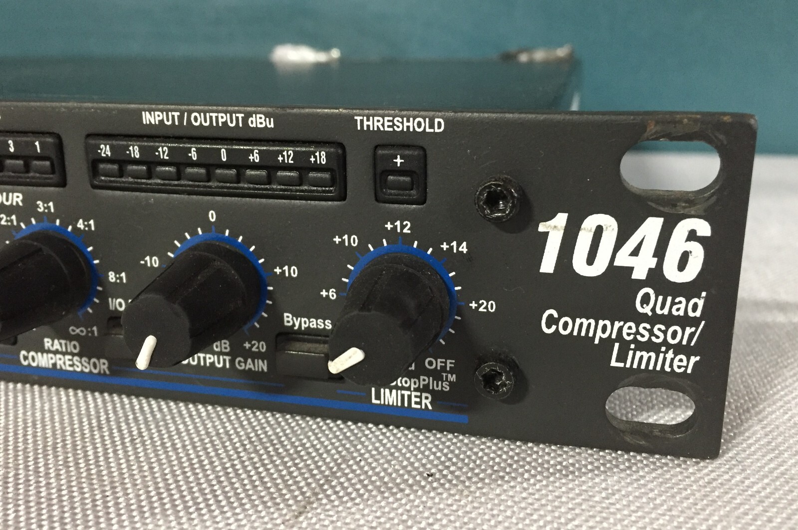dbx 1046 Quad Compressor/Limiter - Black for sale online | eBay