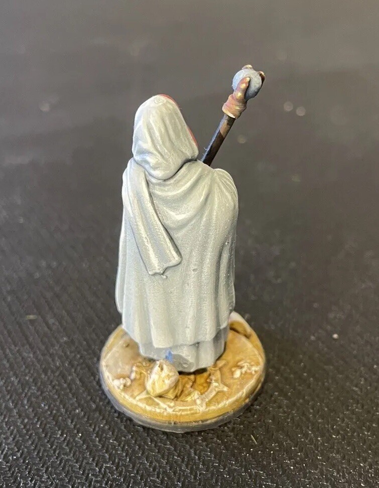 Dragonlance painted miniature Raistlin in white robes | eBay