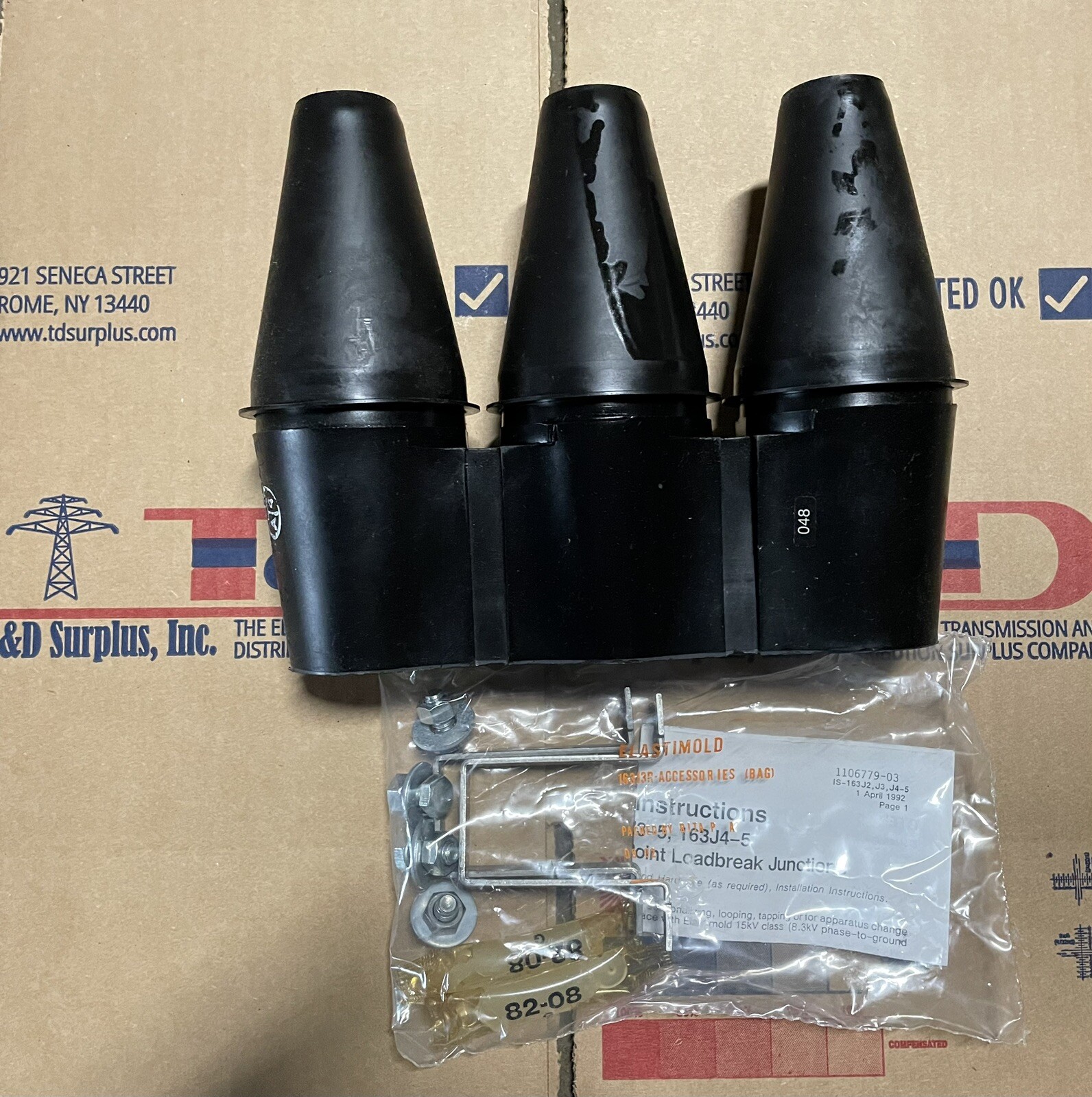 ELASTIMOLD 3-POINT LOADBREAK JUNCTION, W/O BRACKET, 15KV, 200A, 163J3R ...