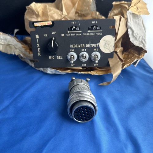 C-126 ARC-5 Control Box Mixer Receiver US Army Aircraft WW2 Display ...