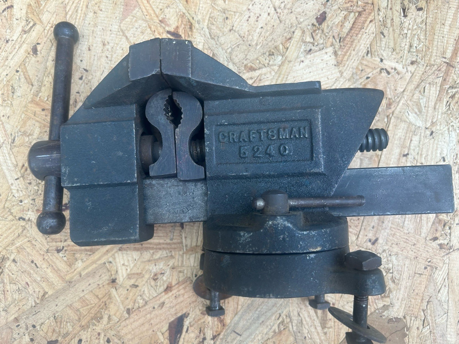 VINTAGE CRAFTSMAN MACHINIST BENCH VISE No.5240 WITH PIPE JAWS AND ...