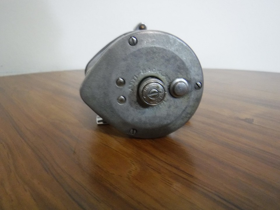 vintage Ocean City 1600 fishing reel US made works good sport fishing ...