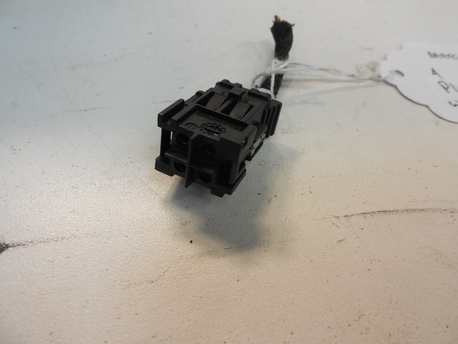 Mercedes Benz 4 Port 4 Wire Electrical Plug Connector with Pigtail ...