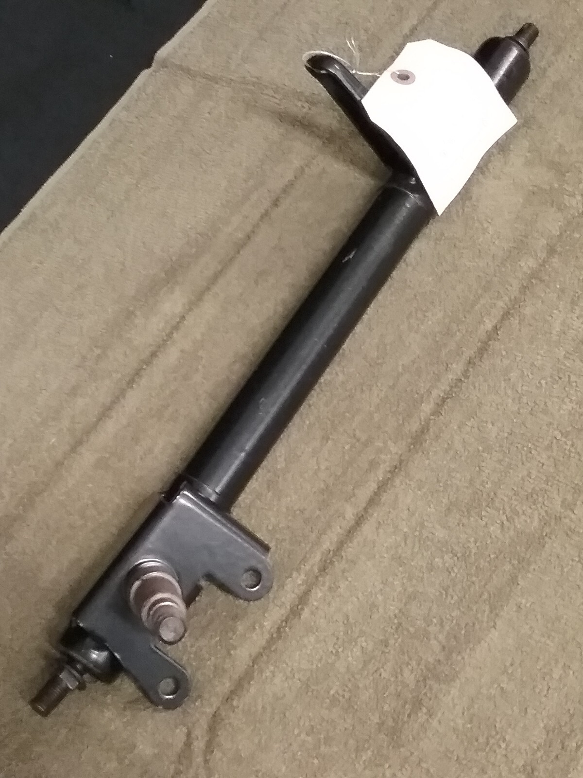 NEW ACE 536-1004 LEFT STRUT / SPINDLE W/ FENDER BRACKET MAXXAM 150 go ...