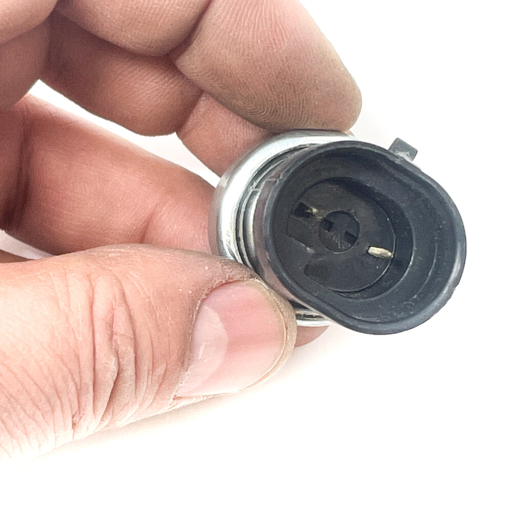 PACCAR OEM (3) Pressure Switches 16-09155 Q27-1038 *READY TO SHIP* for ...