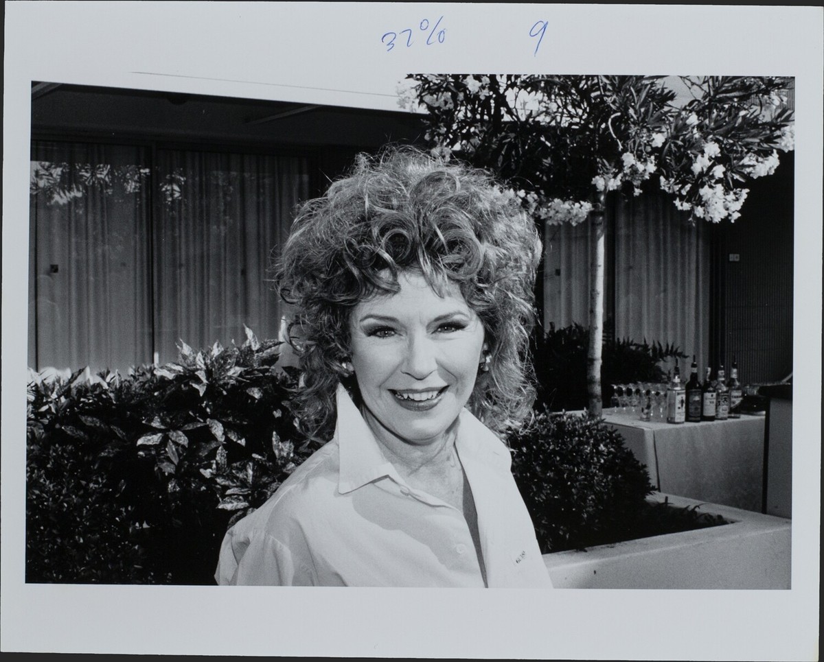 Sally Kemp Actress 60 Photos - Moonagedaydream.film
