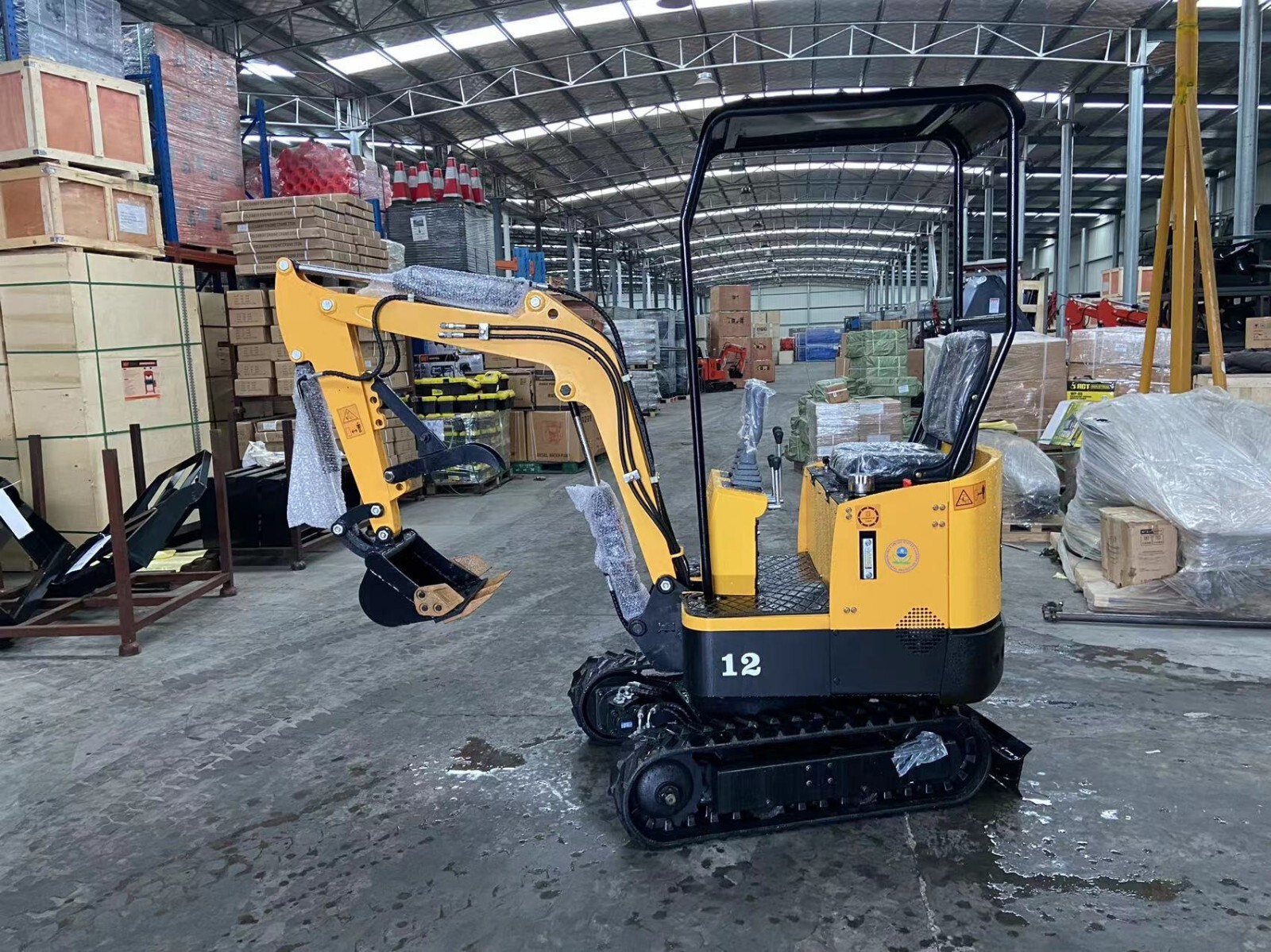 AGT H12 13.5 HP 1-Ton Mini Excavator Digger Tracked Crawler B&S EPA Gas ...