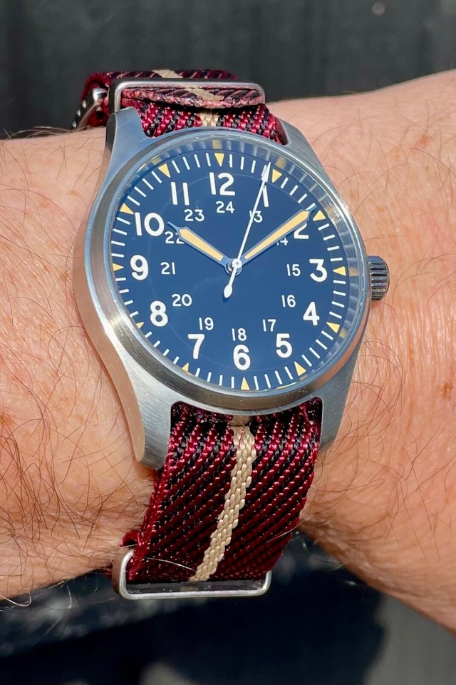 Retro Military style G10 Field Watch - Seiko NH35 Automatic movement ...