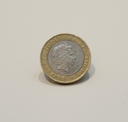 RARE misprinted 2003 Discovery of DNA - Double Helix Rare 2 Pound Coin ...