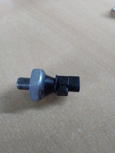 Original BMW G20 G21 G30 G31 G11 G01 G02 G05 G06 Oil Pressure Switch ...