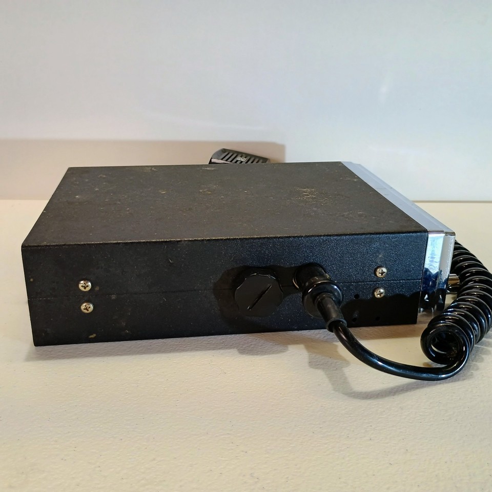 Vintage REALISTIC CB RADIO Transceiver Model TRC-427 / 40 Channel ...