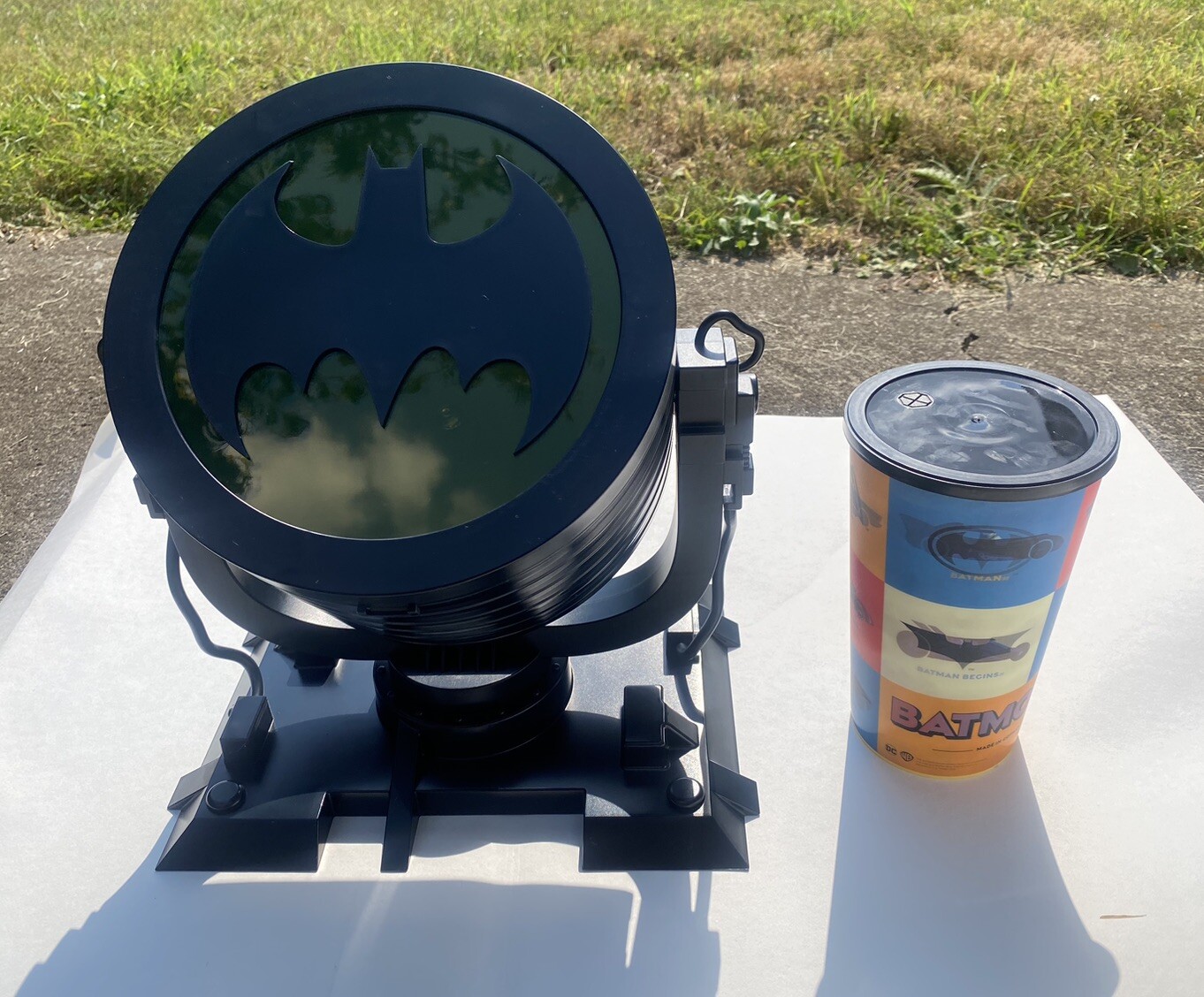 Batman 85th Anniversary Bat-Signal AMC Exclusive Popcorn Bucket + Cup ...