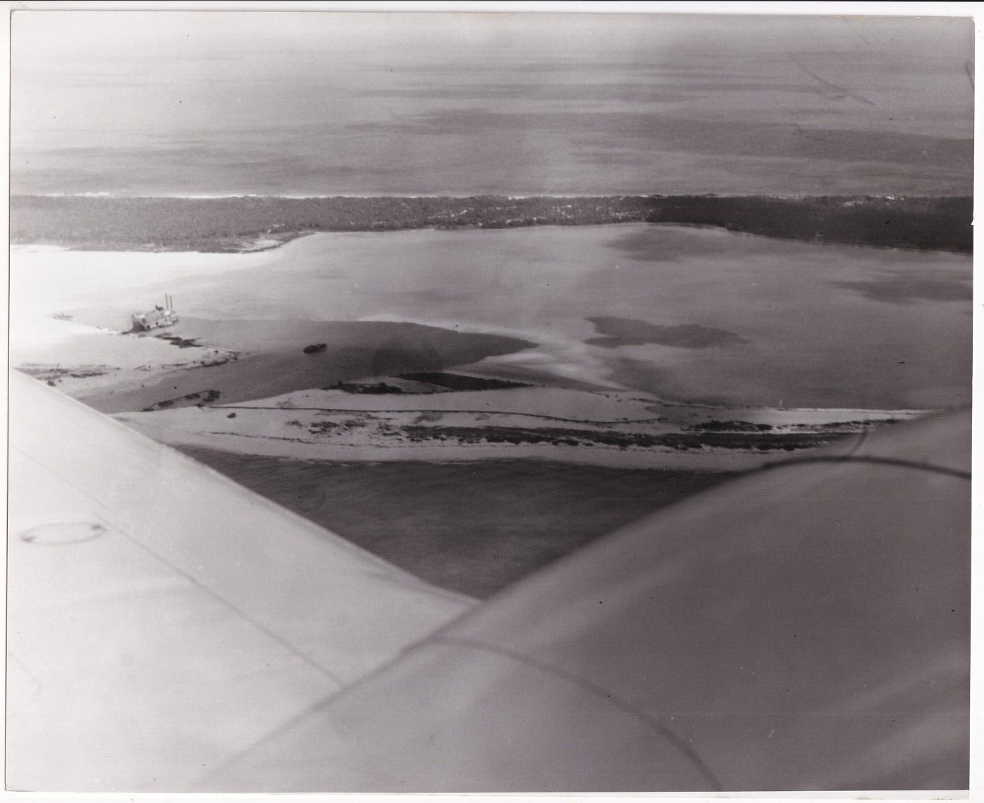 CUBAN HISTORY CAY SAL AERIAL VIEW INVASION DAY NASSAU BAHAMAS 1956 ...
